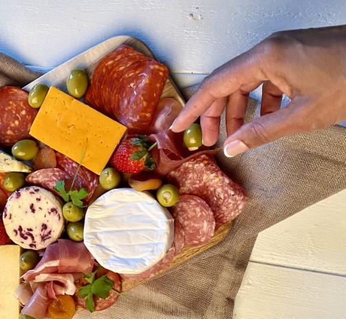 Specialist | Women | AS Agency